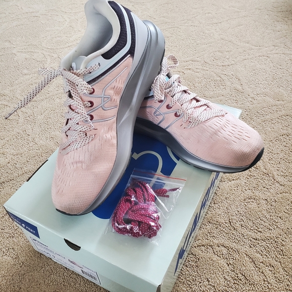 Karhu | Shoes | Karhu Synchron Ortix Creole Pink Us 9 Sneaker Trainer ...